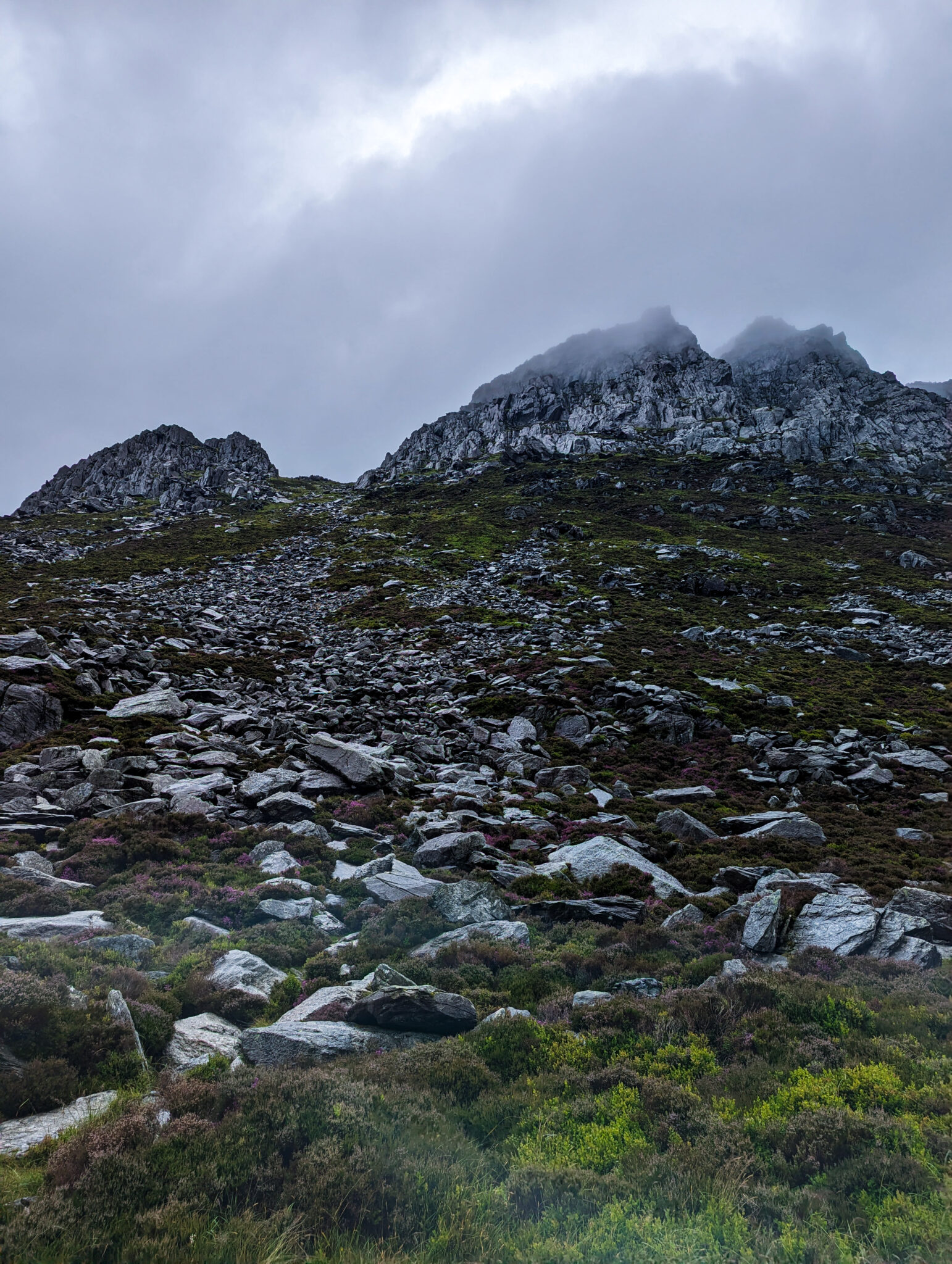 Hiking Tryfan - Perhaps Wales' Most Beautiful Mountain? - We Love ...